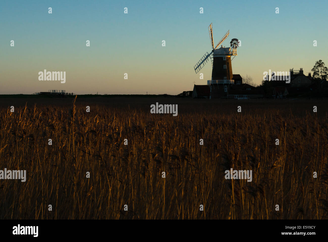 Norfolk sunrise windmill hi-res stock photography and images - Alamy