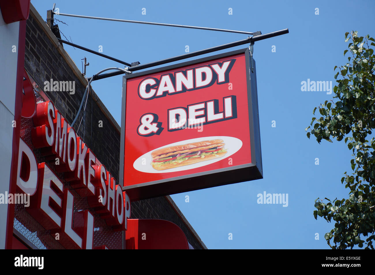 Sign saying "Candy & Deli Stock Photo - Alamy