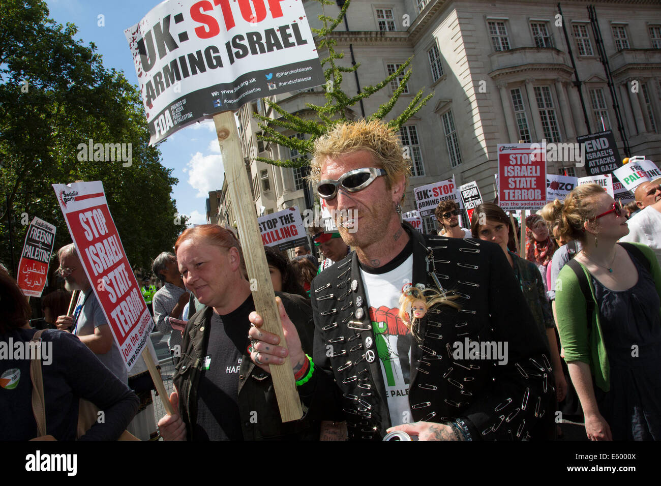 London, UK. Saturday 9th August 2014. Punk protester joins Pro ...