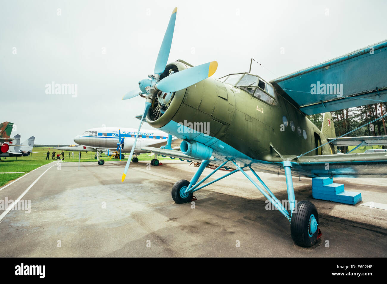 Ussr russia aviation flying aircraft world war 2 hi-res stock ...
