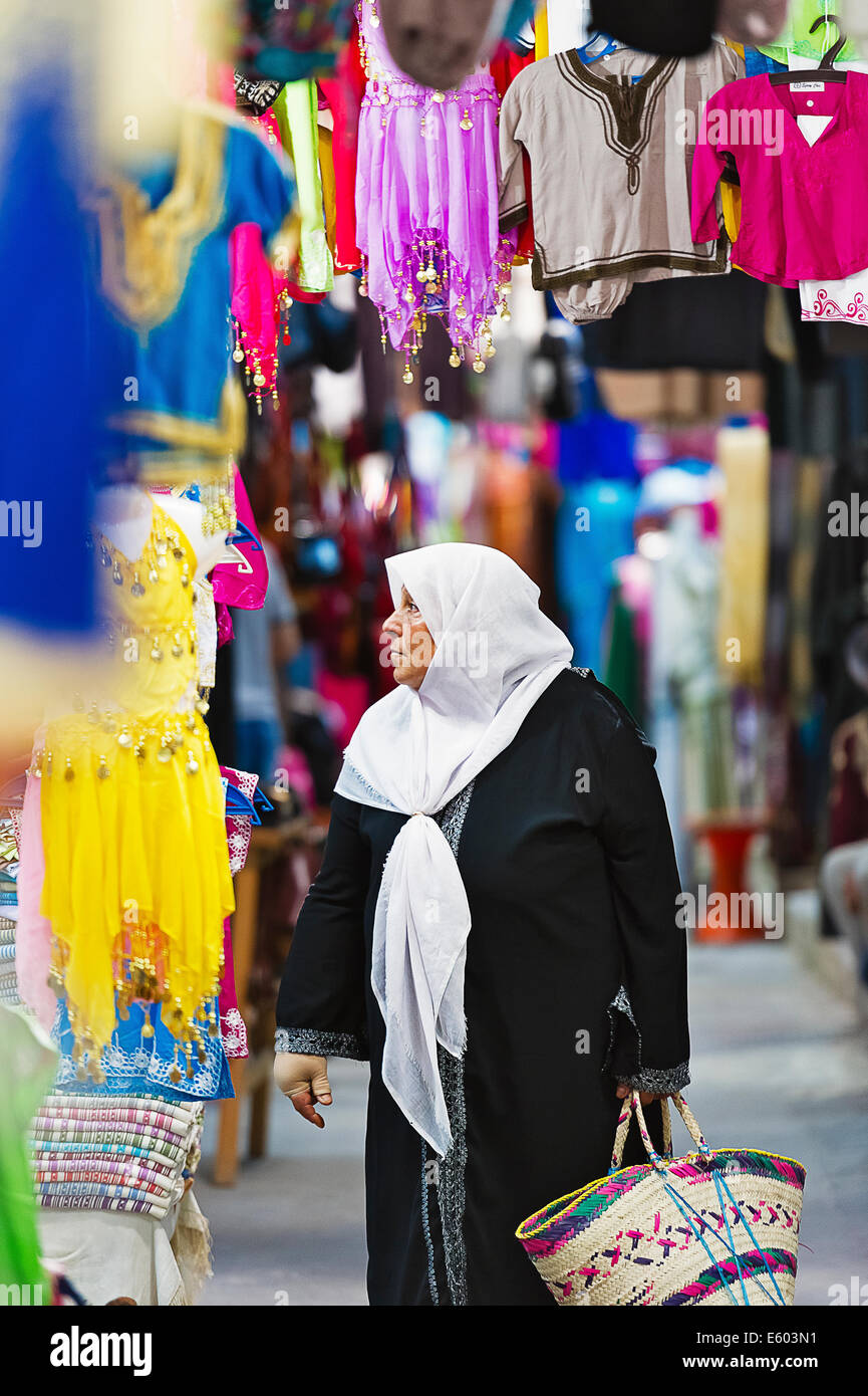 Shopping in djerba hi-res stock photography and images - Alamy
