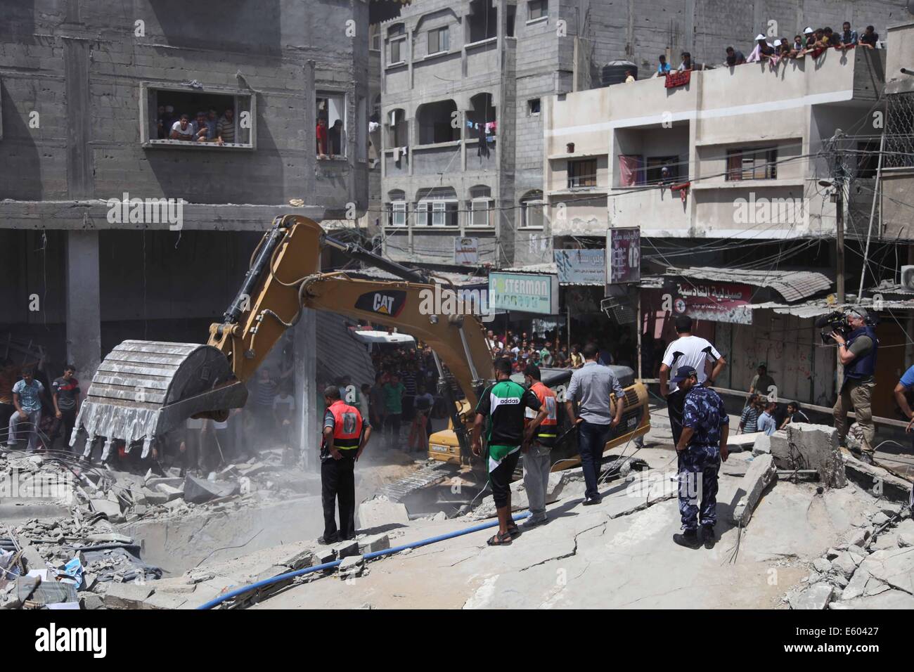 Bulldozer central hi-res stock photography and images - Alamy