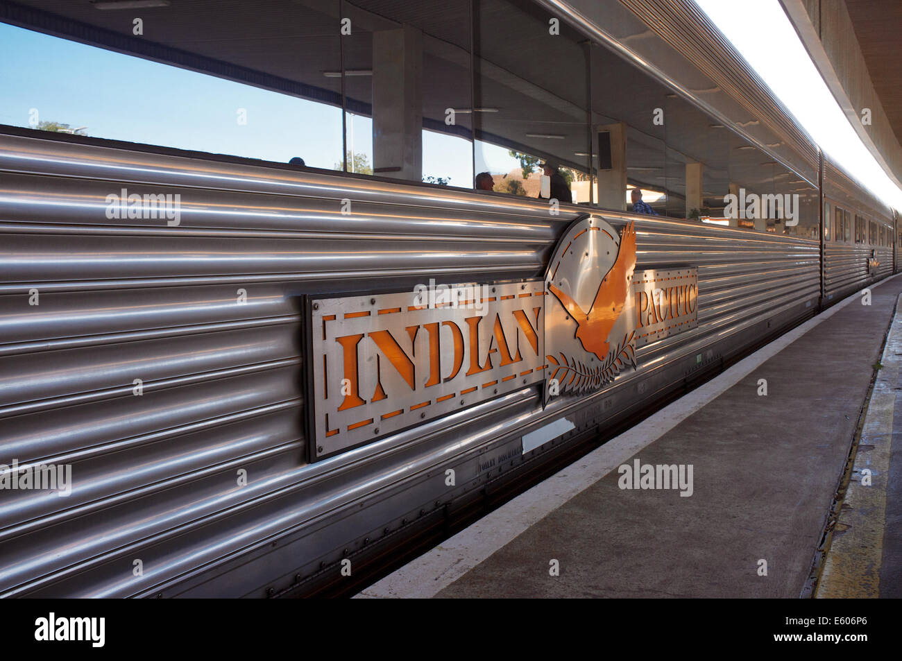 Indian pacific train australia hi-res stock photography and images - Alamy