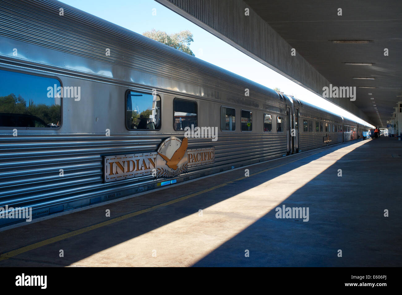 Indian pacific train australia hi-res stock photography and images - Alamy
