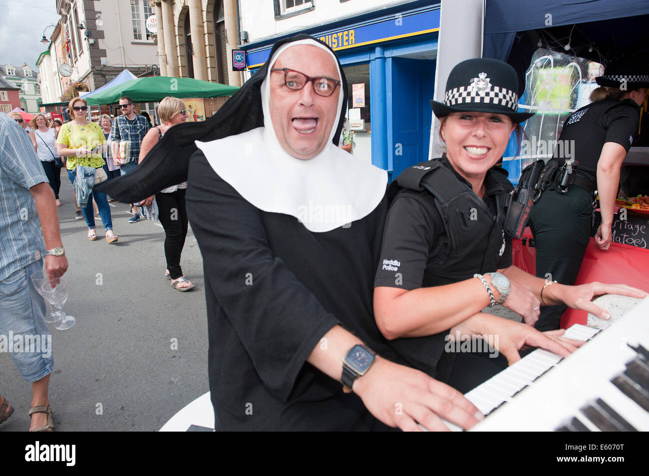 Ruth wales hi-res stock photography and images - Alamy
