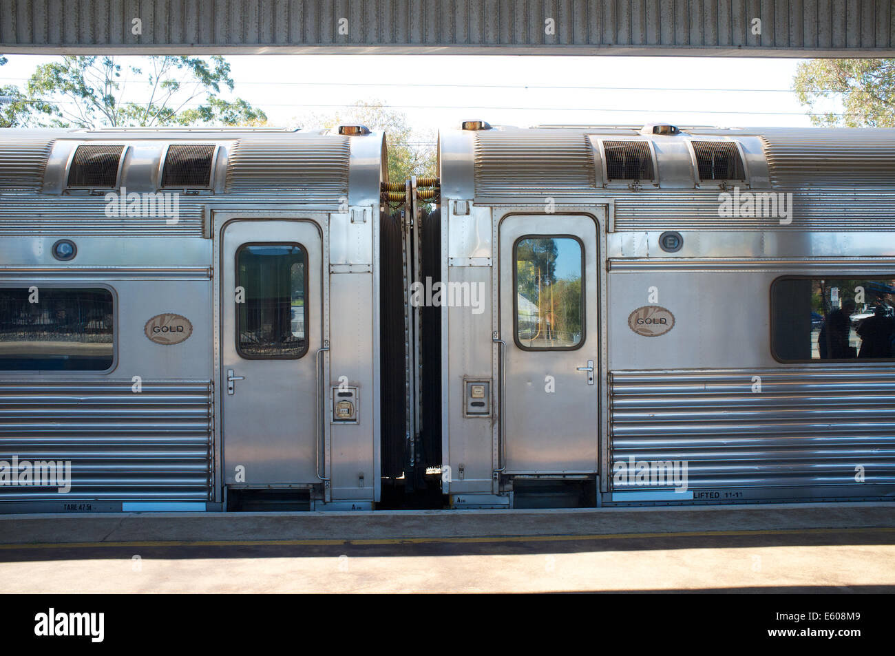 Indian pacific australia train hi-res stock photography and images - Alamy