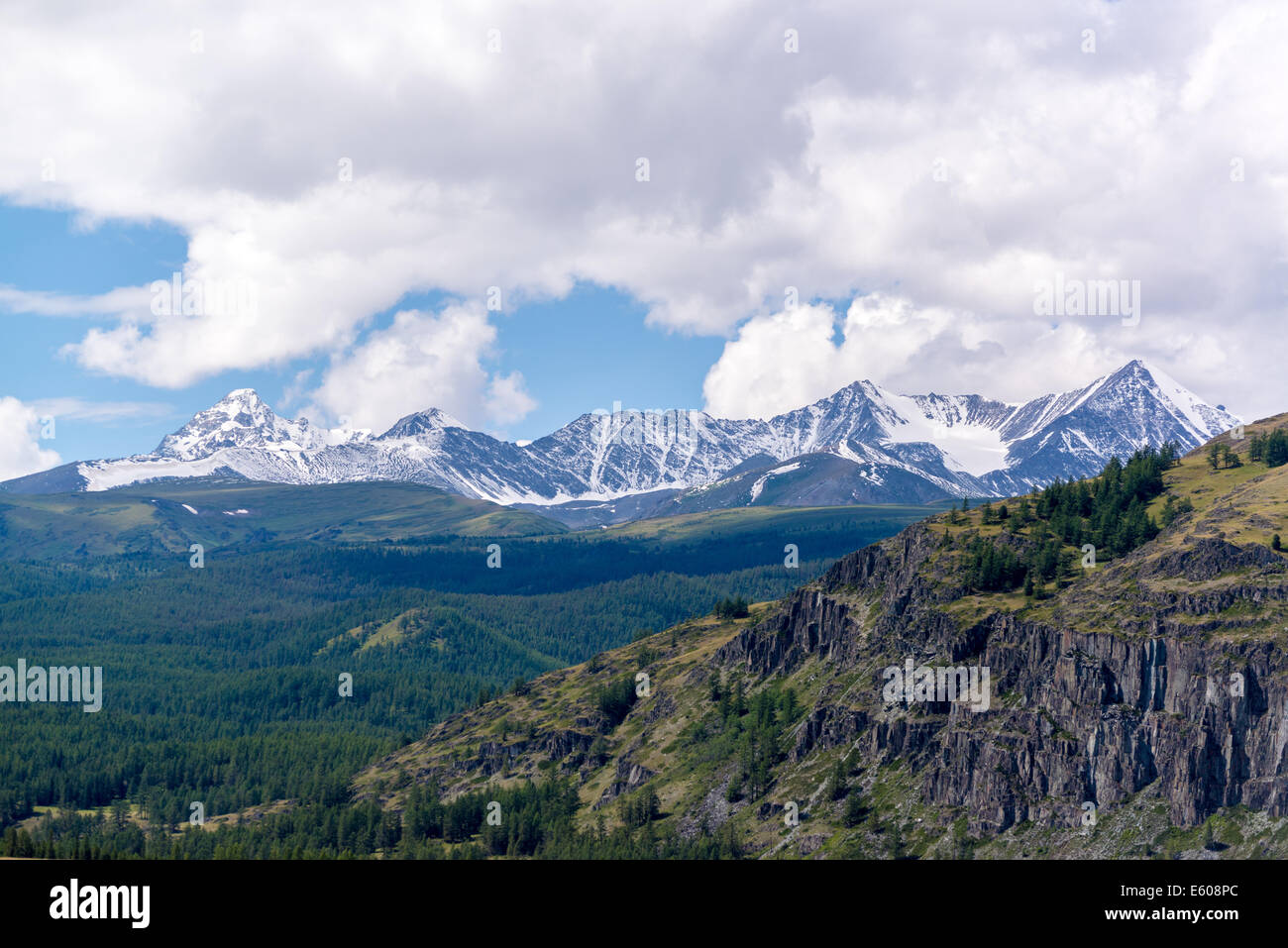 Mountains mountain chain hi-res stock photography and images - Alamy