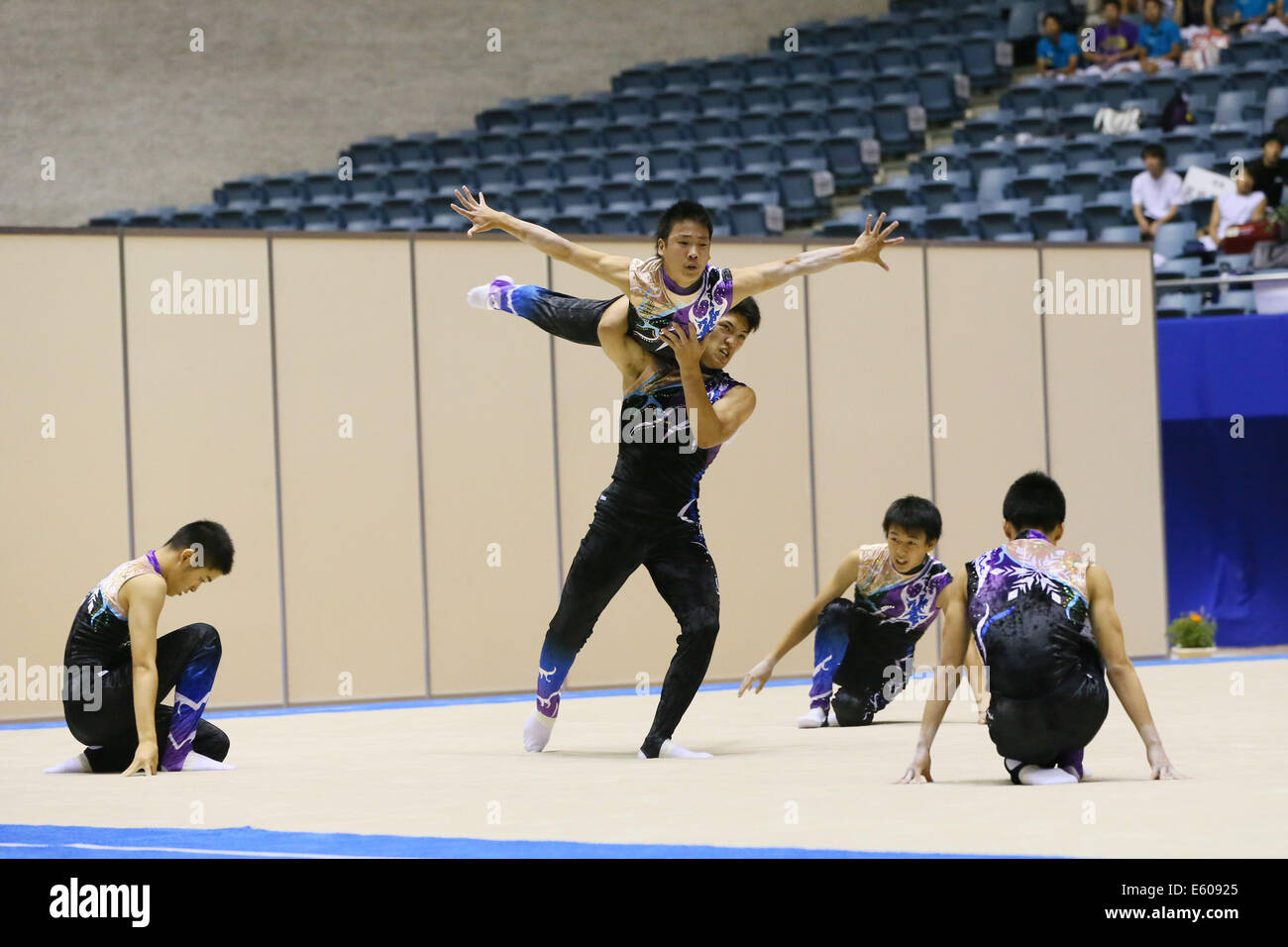 1st Yoyogi Gymnasium, Tokyo, Japan. 9th Aug, 2014. Eniwa Minami team ...