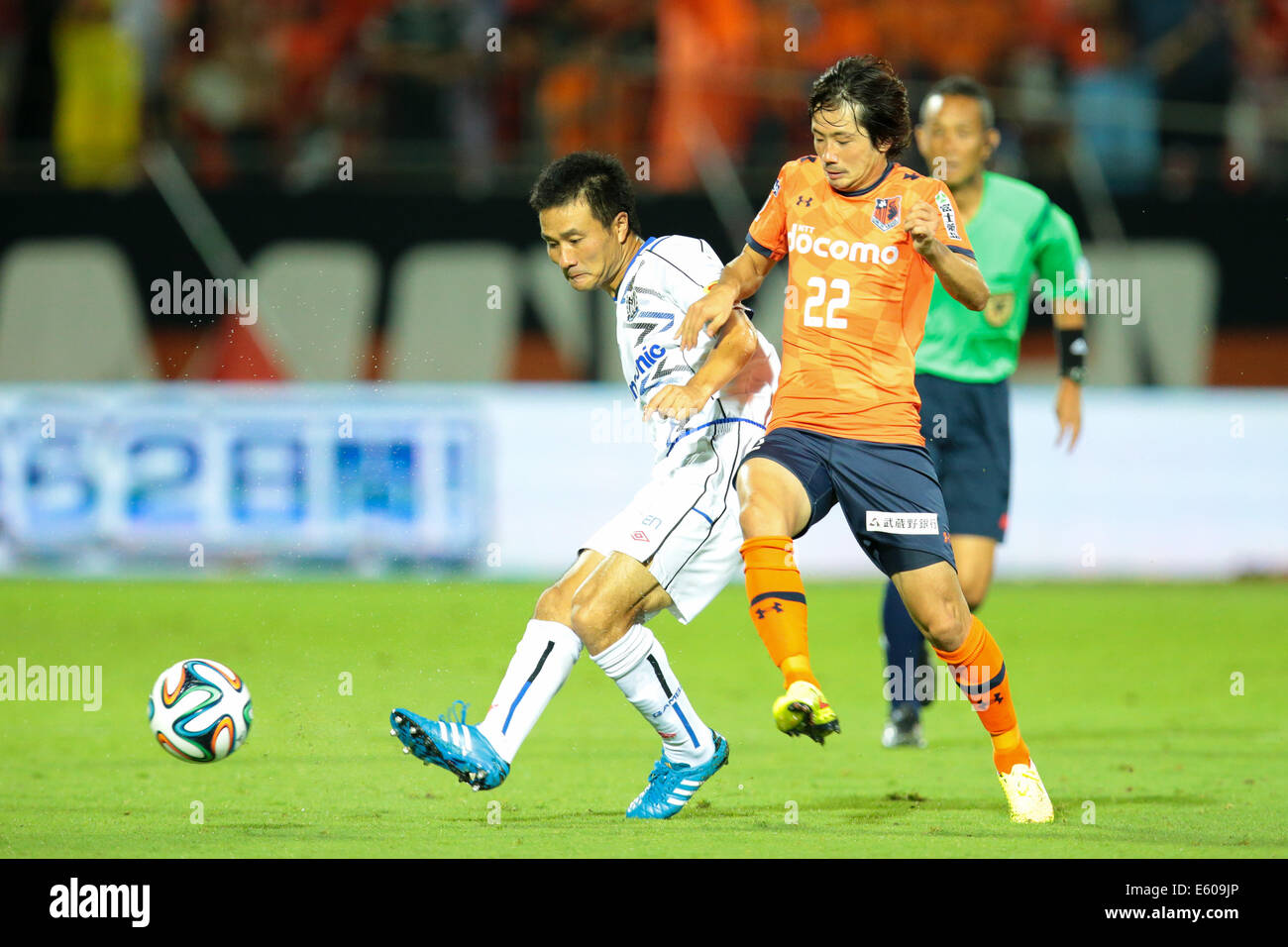 NACK5 Stadium Omiya, Saitama, Japan. 09th Aug, 2014. (L to R) Yasuyuki ...