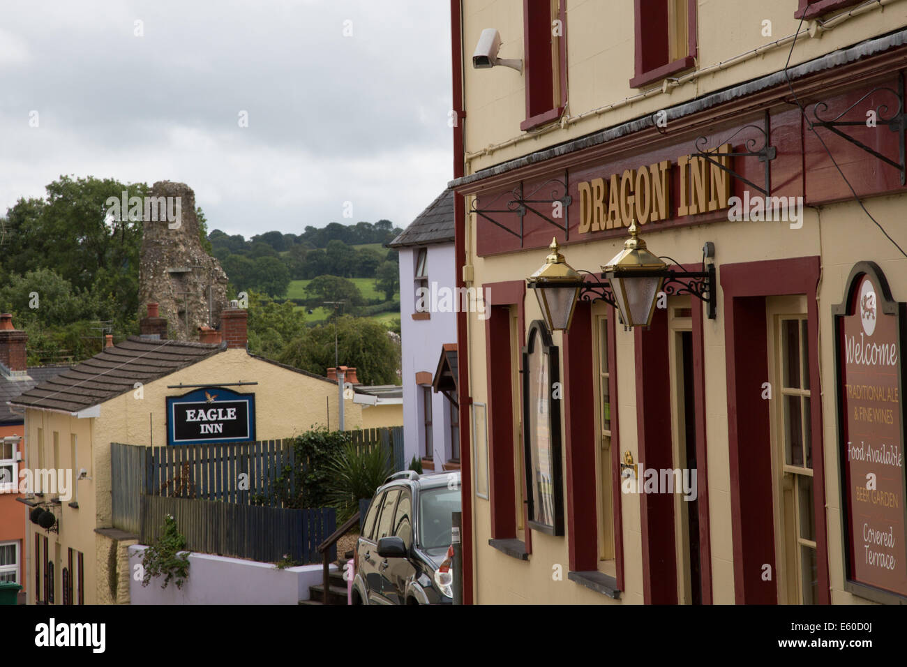 Two pubs and a castle at Narberth, Pembrokeshire. The Dragon Inn, The ...