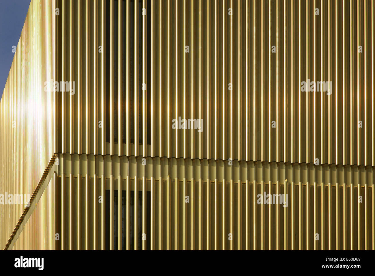 The Norman Foster-designed Municipal Gallery or Stadtische Galerie im ...