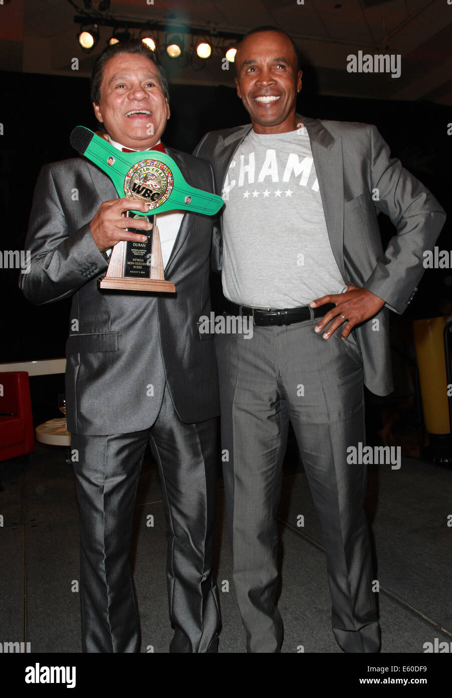 Las Vegas, Nevada, USA. 10th Aug, 2014. Retired professional boxers ...