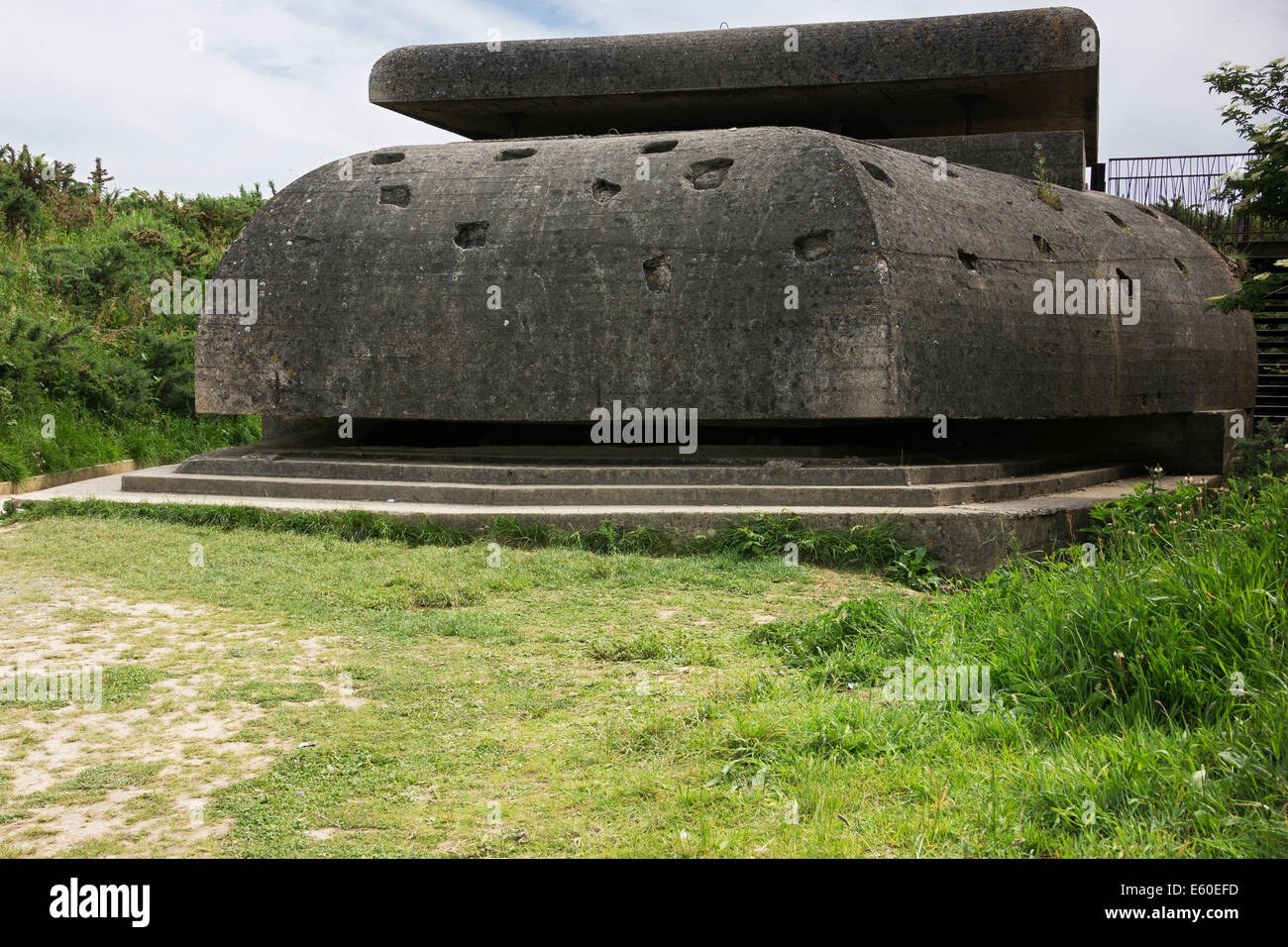 Observation bunker hi-res stock photography and images - Alamy
