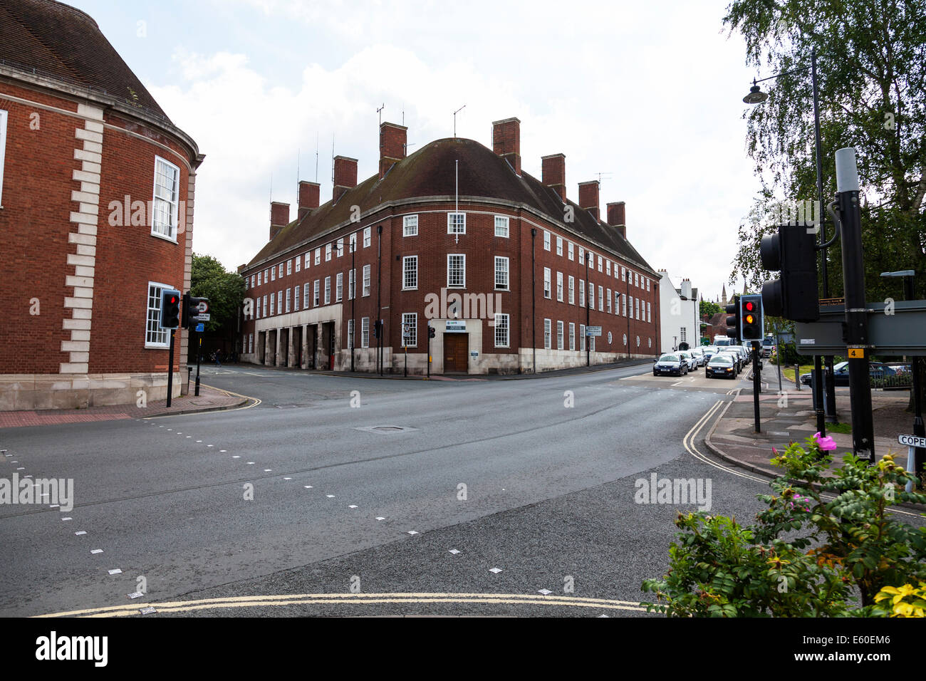 Fire station building hi-res stock photography and images - Alamy