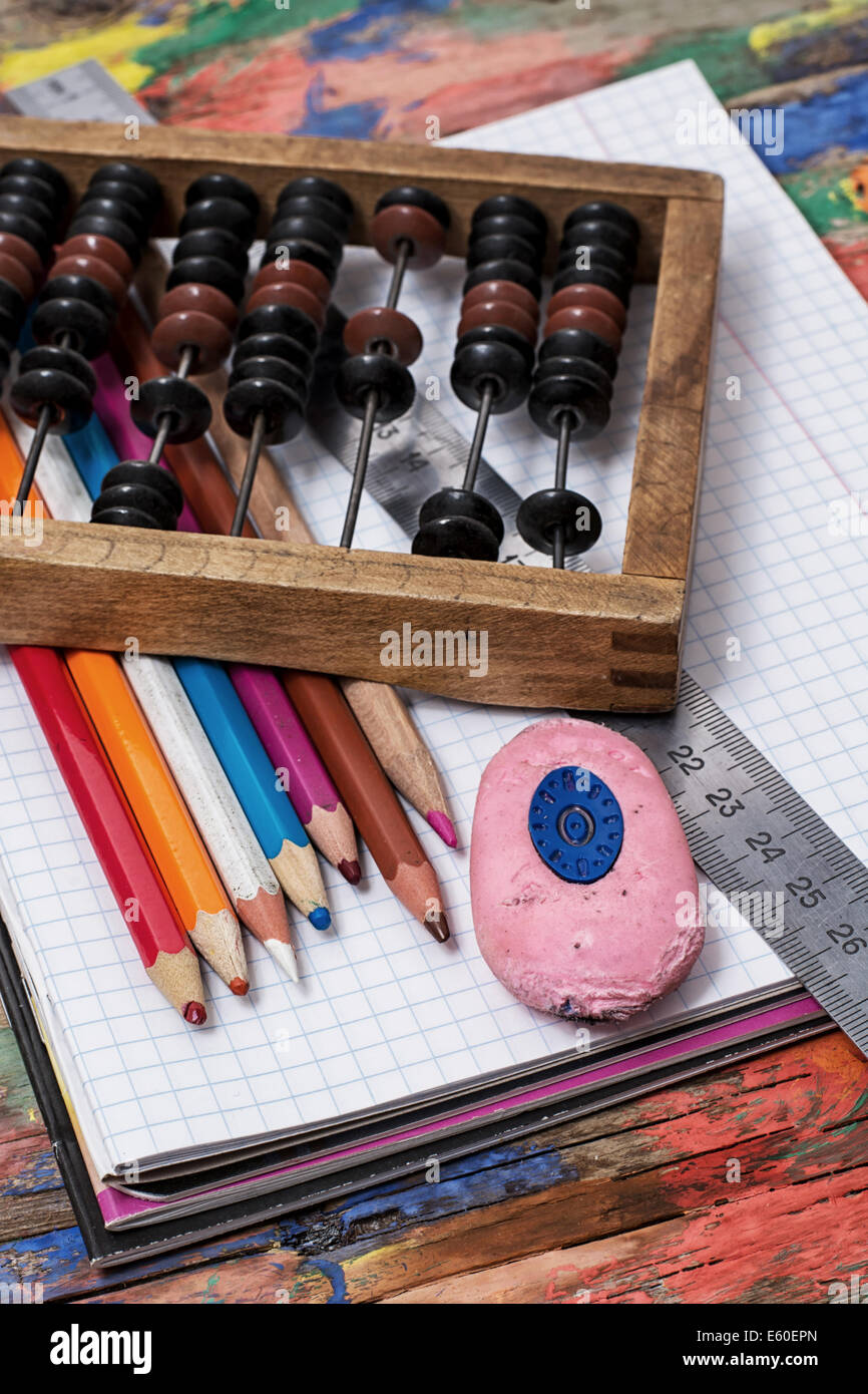notebook,pencil,bow schoolgirl first year pupil Stock Photo - Alamy