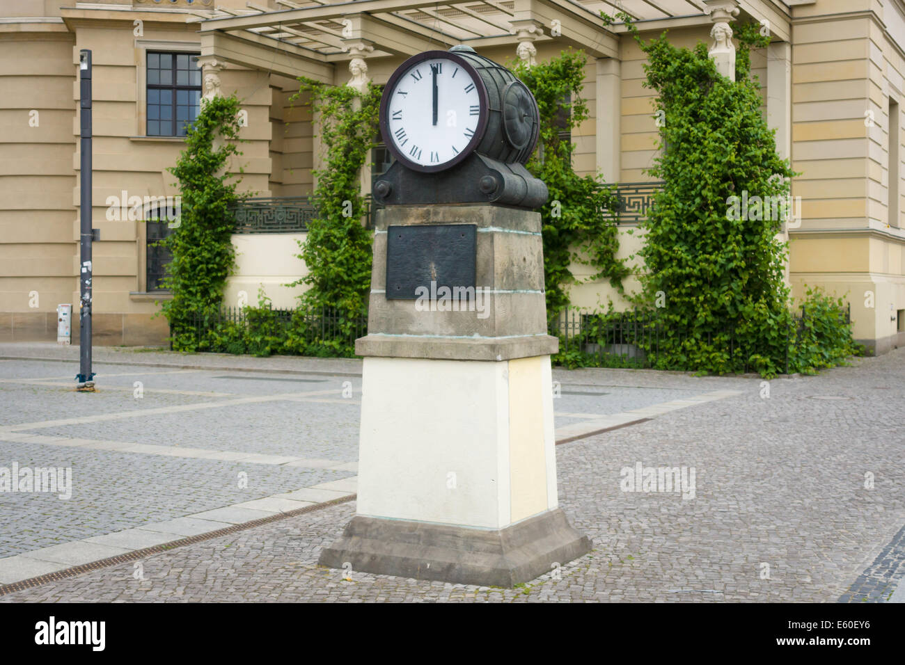 Vintage clock in the town square Stock Photo - Alamy