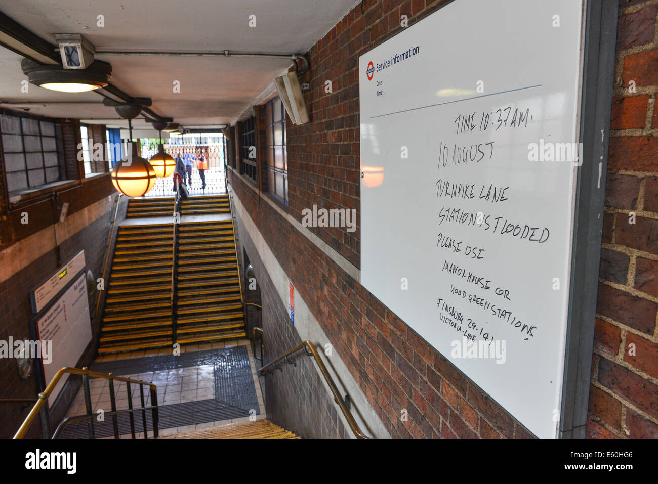 Turnpike lane station hi-res stock photography and images - Alamy