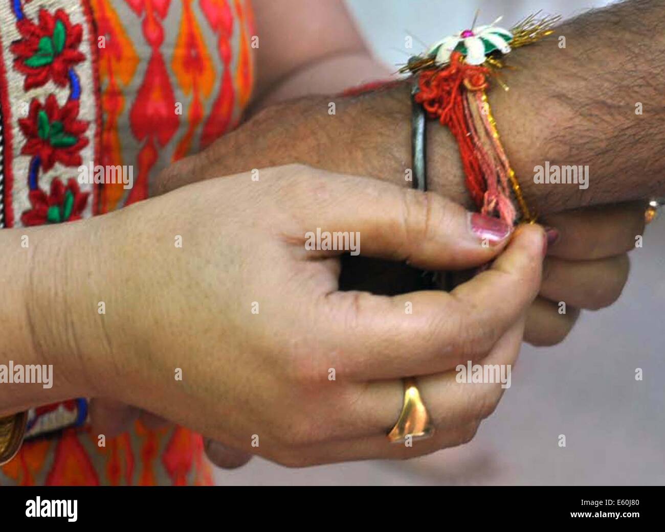 Srinagar, Indian Administered Kashmir.10 August 2014 : An Indian woman ...