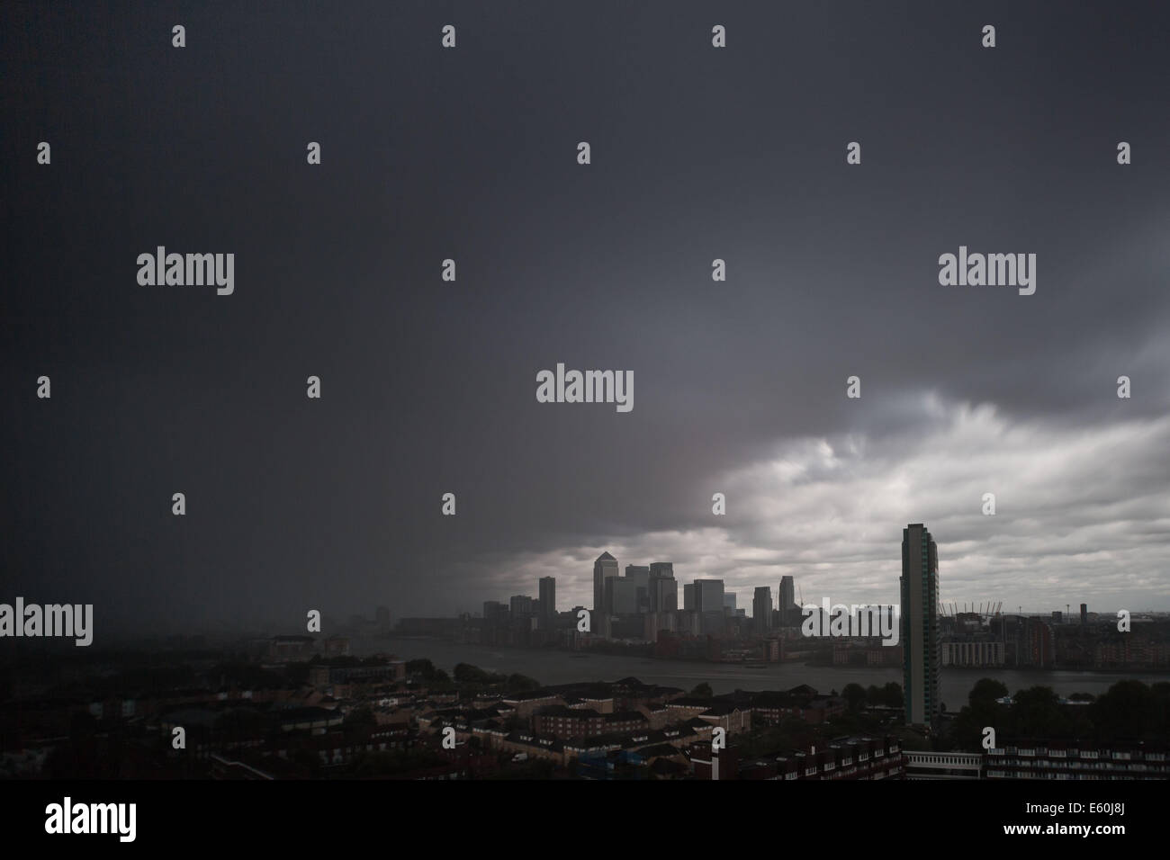 London, UK. 10th August, 2014. UK Weather: Hurricane Bertha brings ...
