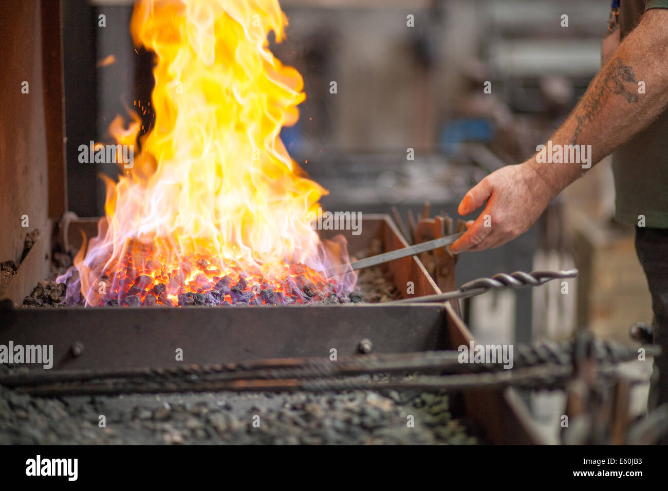 Forging grills hi-res stock photography and images - Alamy