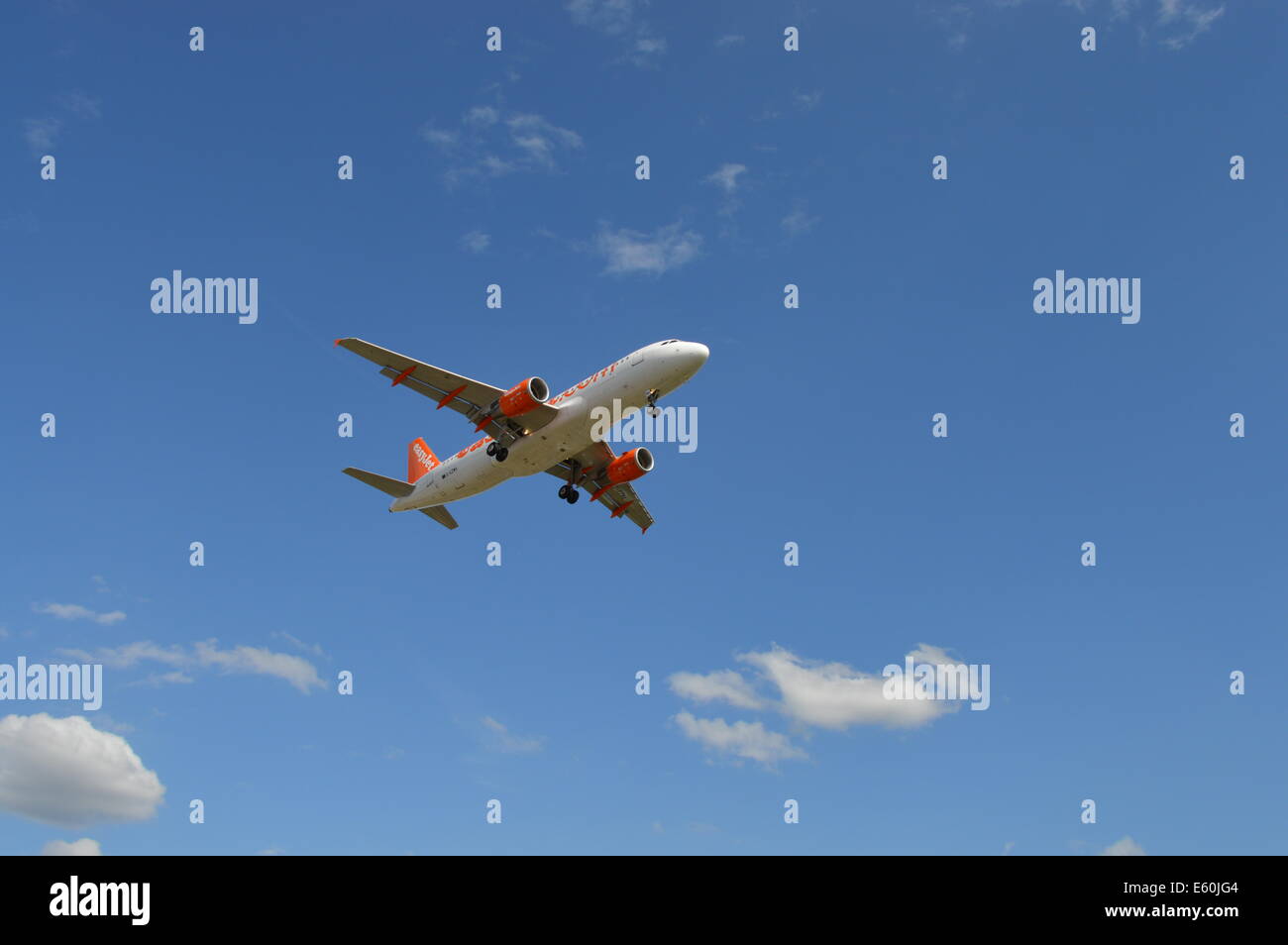 Jet landing at Manchester Airport Stock Photo - Alamy