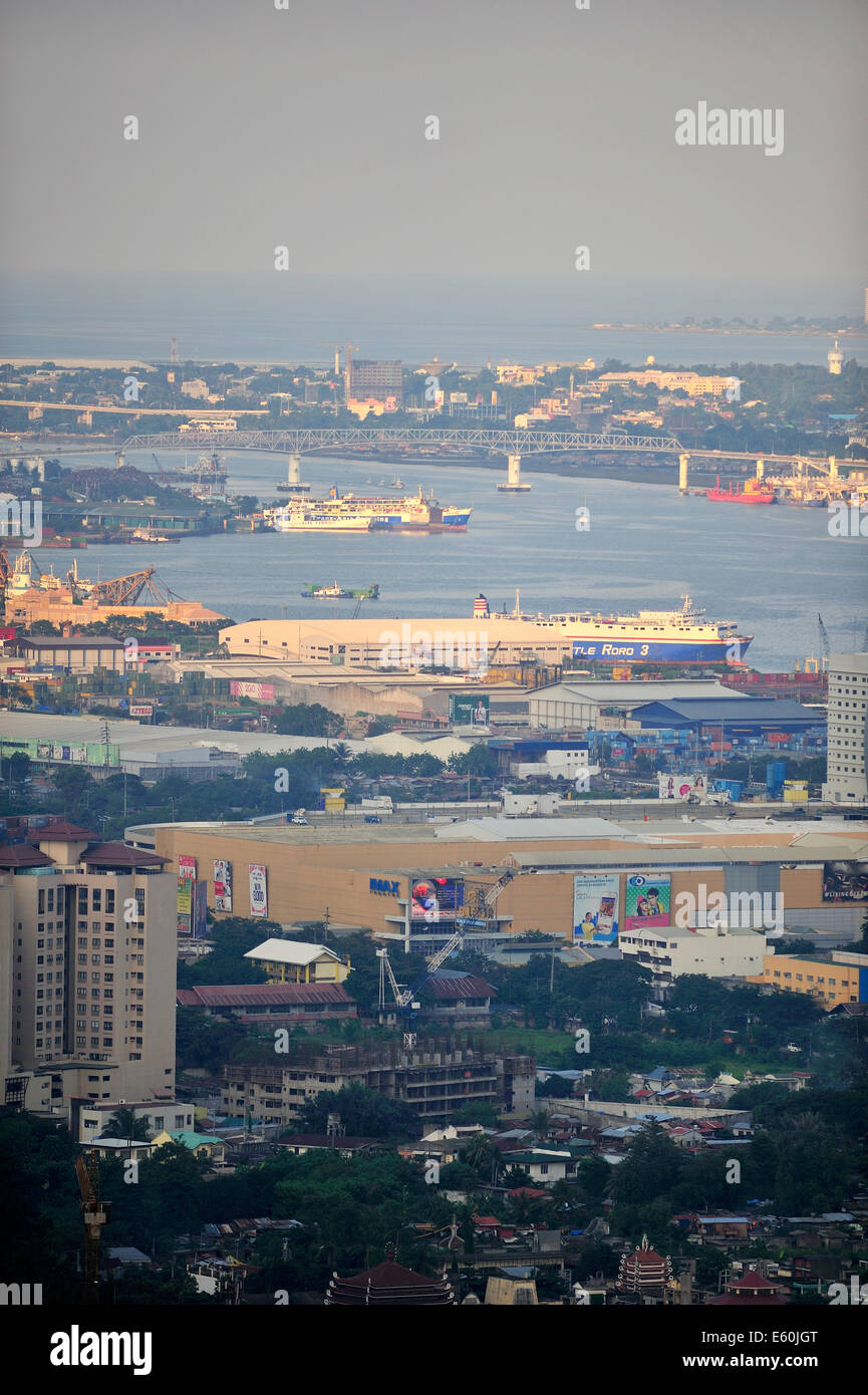 Central terminal area hi-res stock photography and images - Alamy