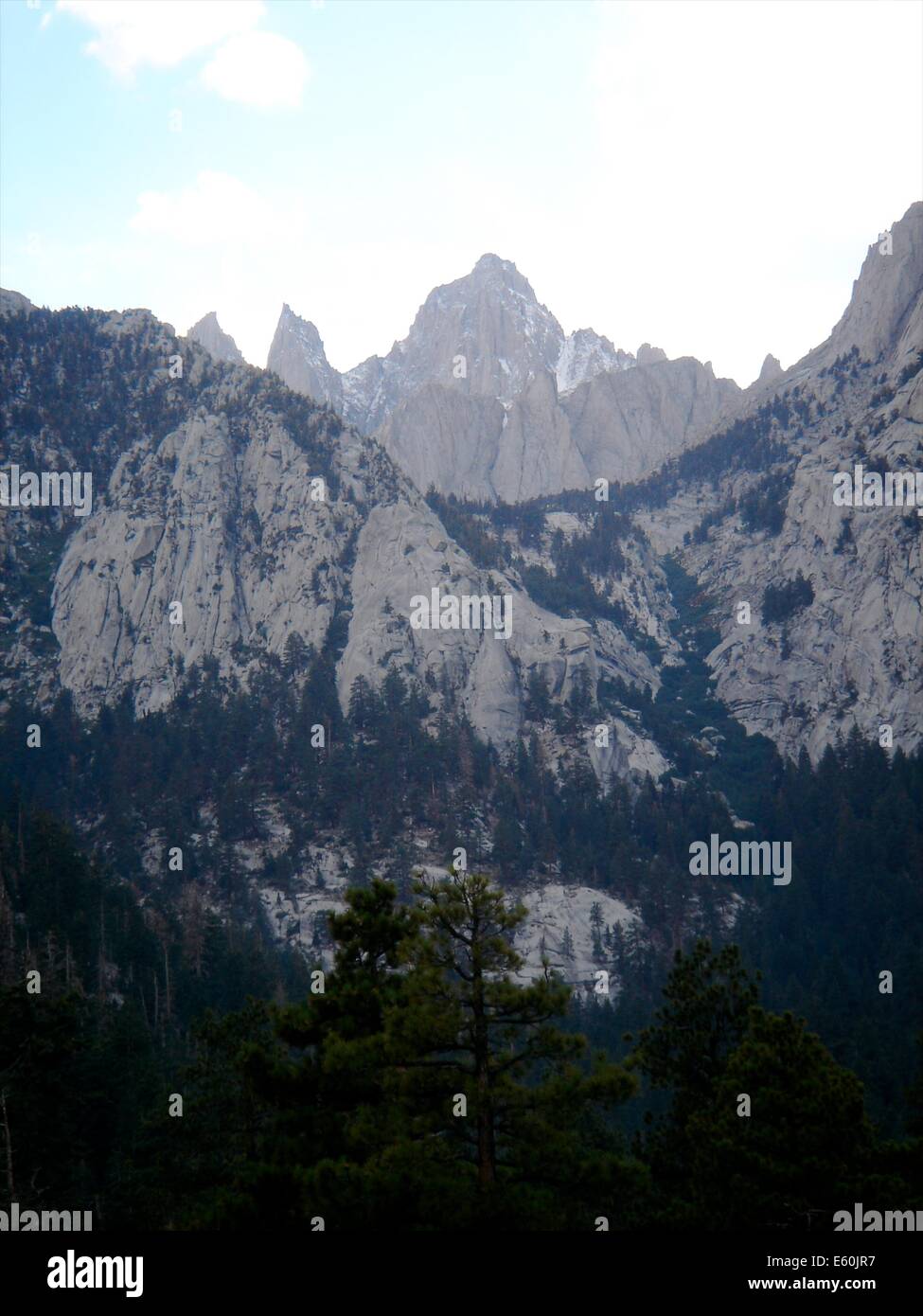 Mount Whitney in the Sierra Nevada range in California. At 4421m, the ...