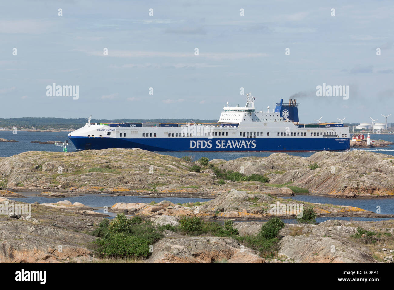 A DFDS ro/ro-vessel departing Gothenburg Stock Photo - Alamy