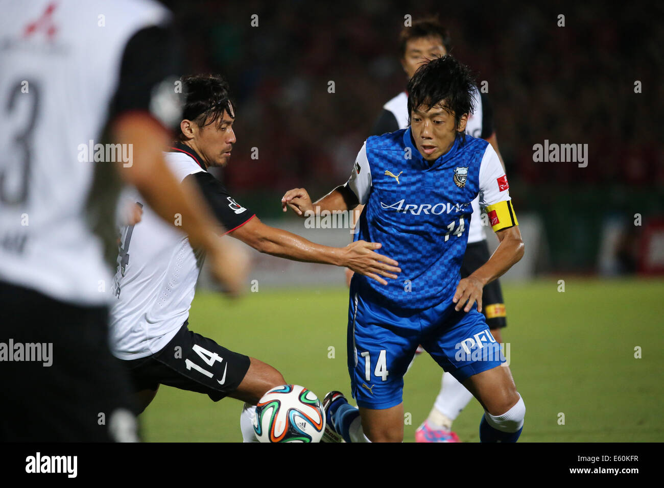 Kawasaki Todoroki Stadium, Kanagawa, Japan. 9th Aug, 2014. (L to R ...