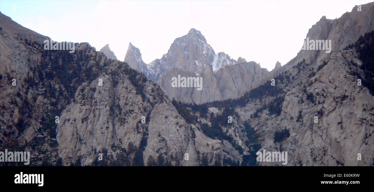Mount Whitney in the Sierra Nevada range in California. At 4421m, the ...