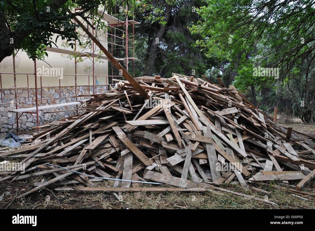 Big wooden old hi-res stock photography and images - Alamy