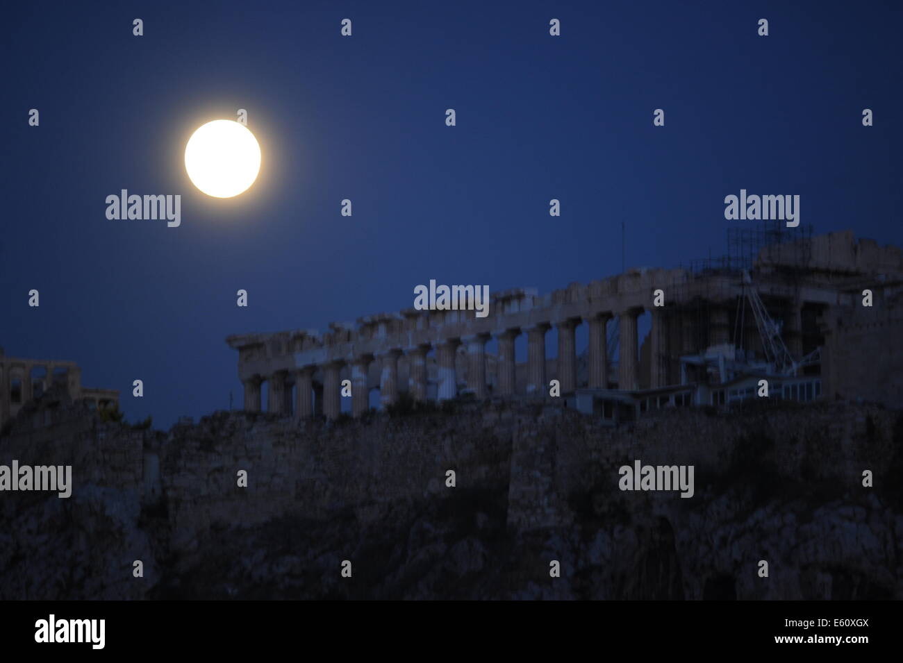 Athens, Greece. Sunday 10 August 2014 Pictured: Full moon at its ...