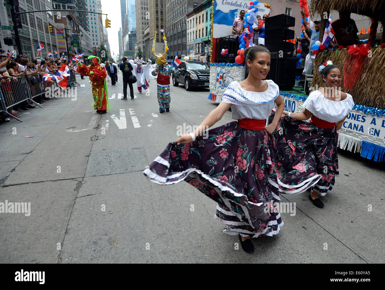 Dominican clothes hi-res stock photography and images - Alamy