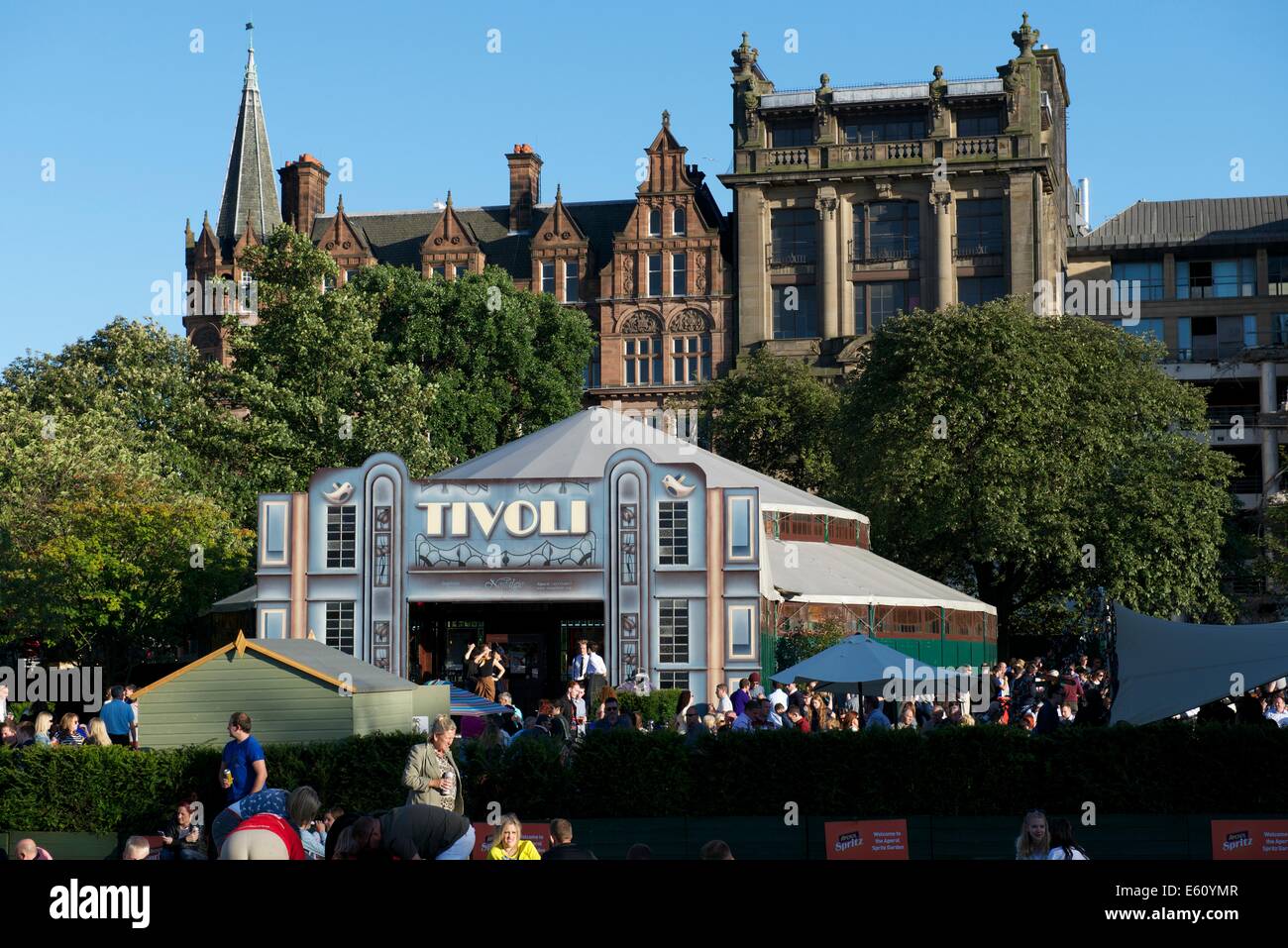 Festival square edinburgh hi-res stock photography and images - Alamy