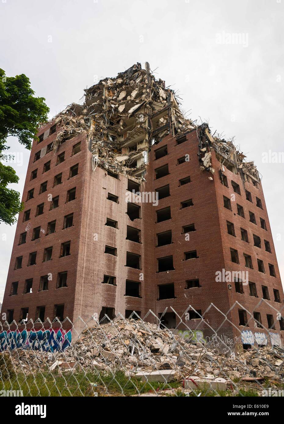 Detroit, MI, USA. 18th July, 2014. The Brewster-Douglass Housing ...