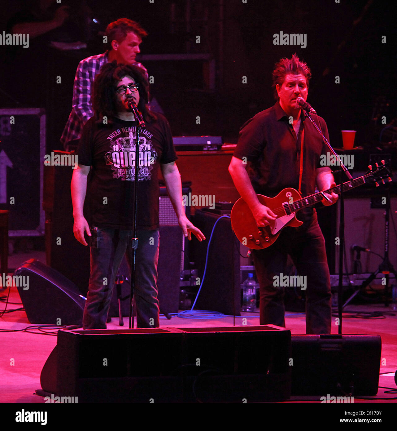Las Vegas, Nevada, USA. 11th Aug, 2014. Adam Duritz (dreadlocks) lead ...