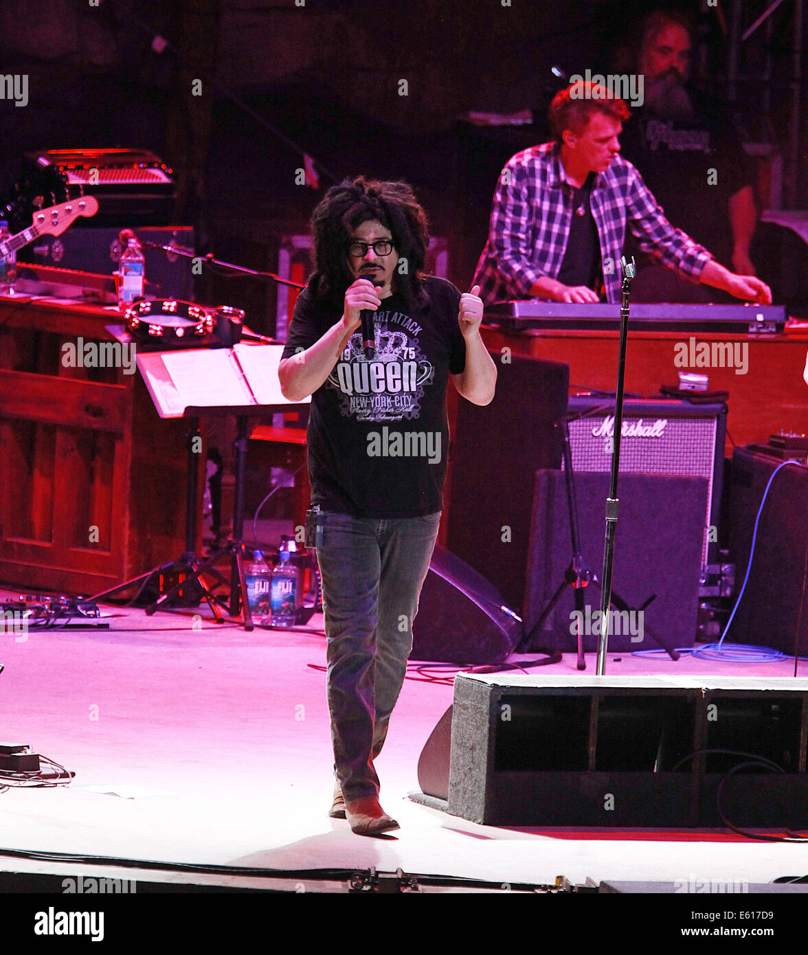 Las Vegas, Nevada, USA. 11th Aug, 2014. Adam Duritz (dreadlocks) lead ...