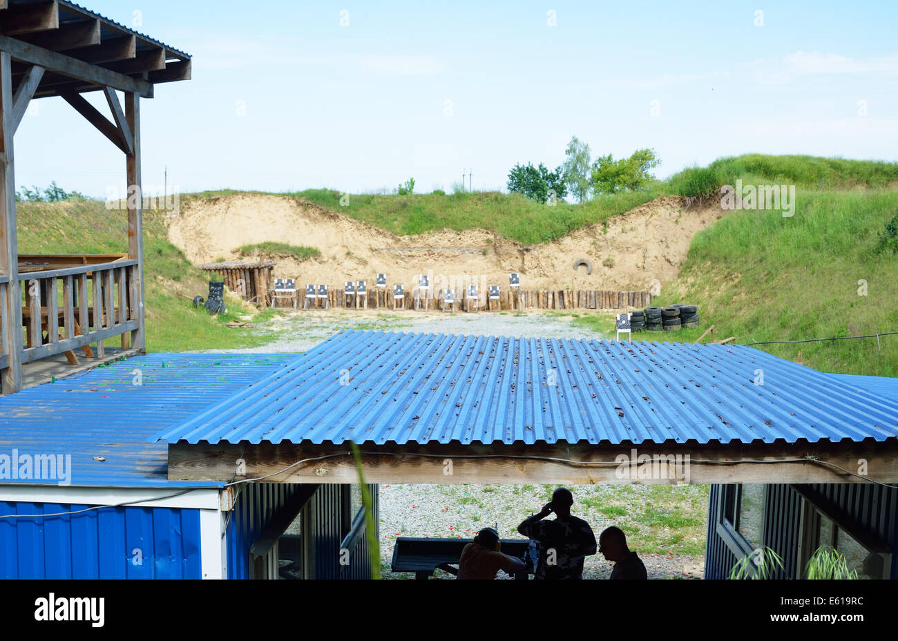 Shooting range hi-res stock photography and images - Alamy