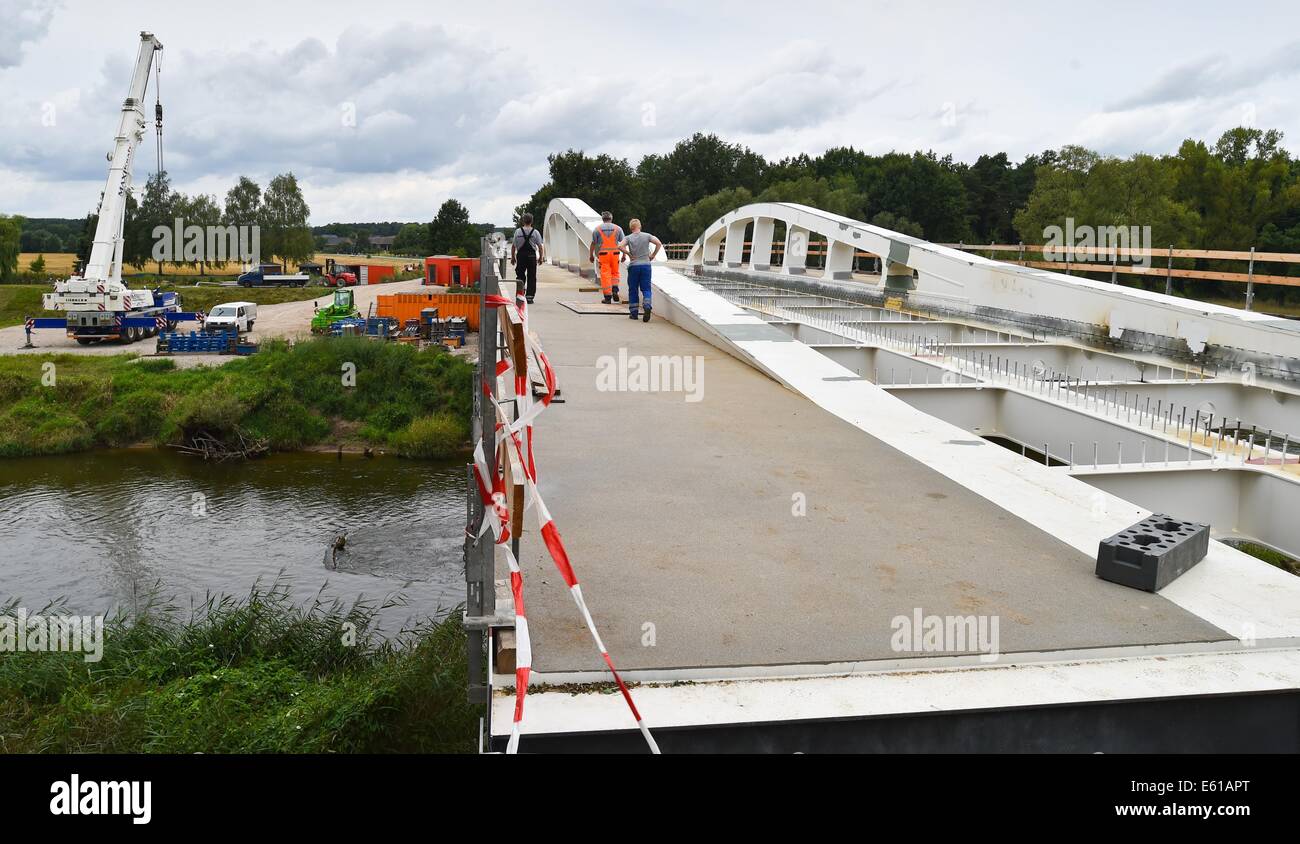 Coschen, Germany. 11th Aug, 2014. The structure of the new street ...