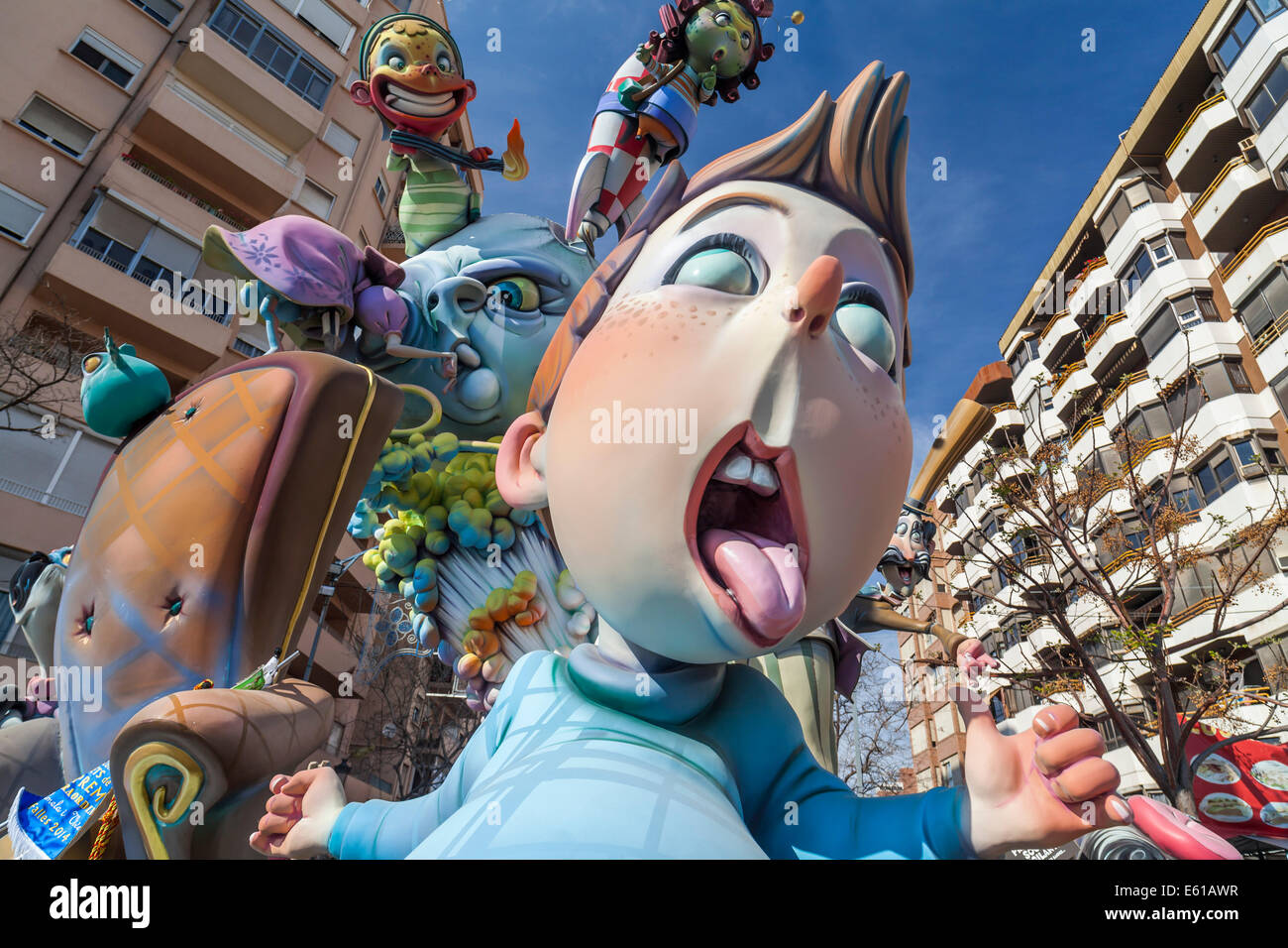 Fallas valencia spanien hi-res stock photography and images - Alamy
