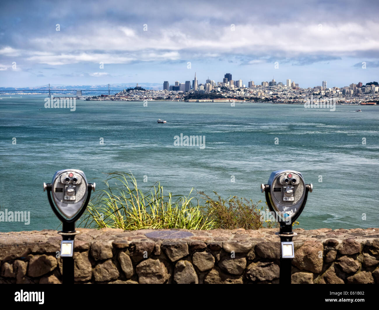 San francisco skyline panoramic hi-res stock photography and images - Alamy