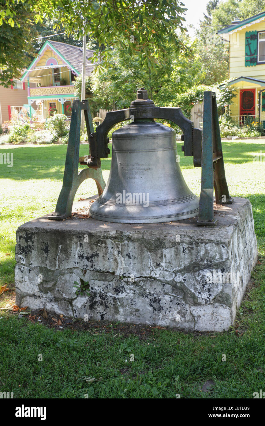 Bell canada hi-res stock photography and images - Alamy