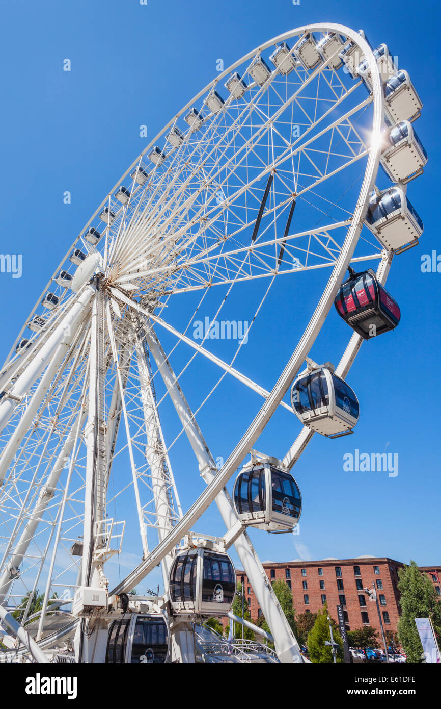 England, Merseyside, Liverpool, Albert Dock, The Wheel of Liverpool ...