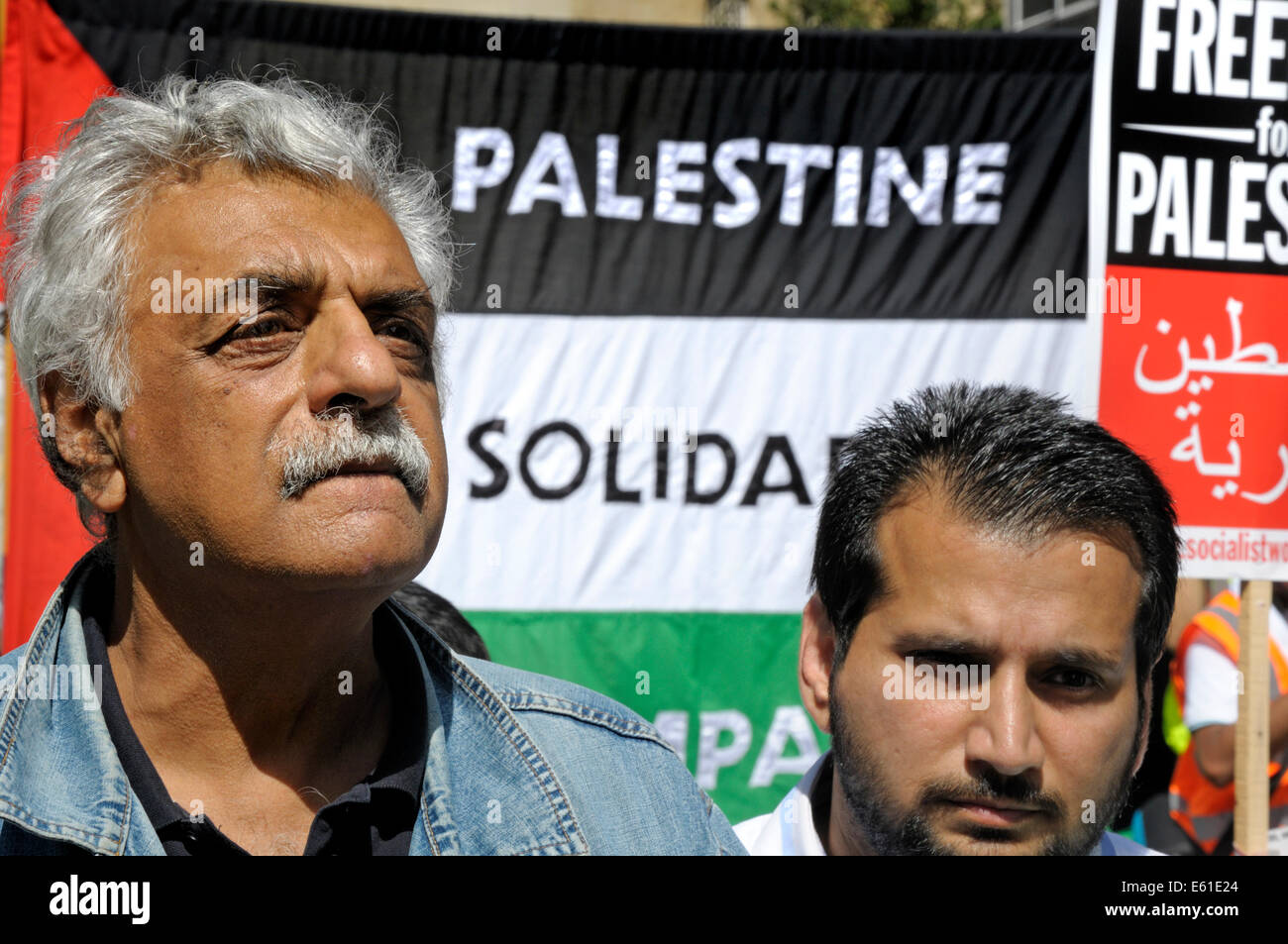 British Pakistani Stock Photos & British Pakistani Stock Images - Alamy