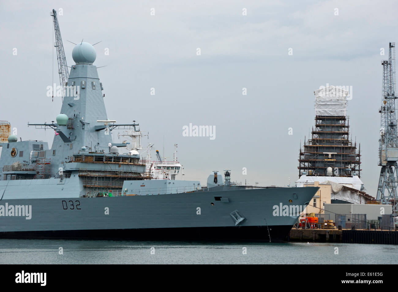 Type 45 destroyer hi-res stock photography and images - Alamy