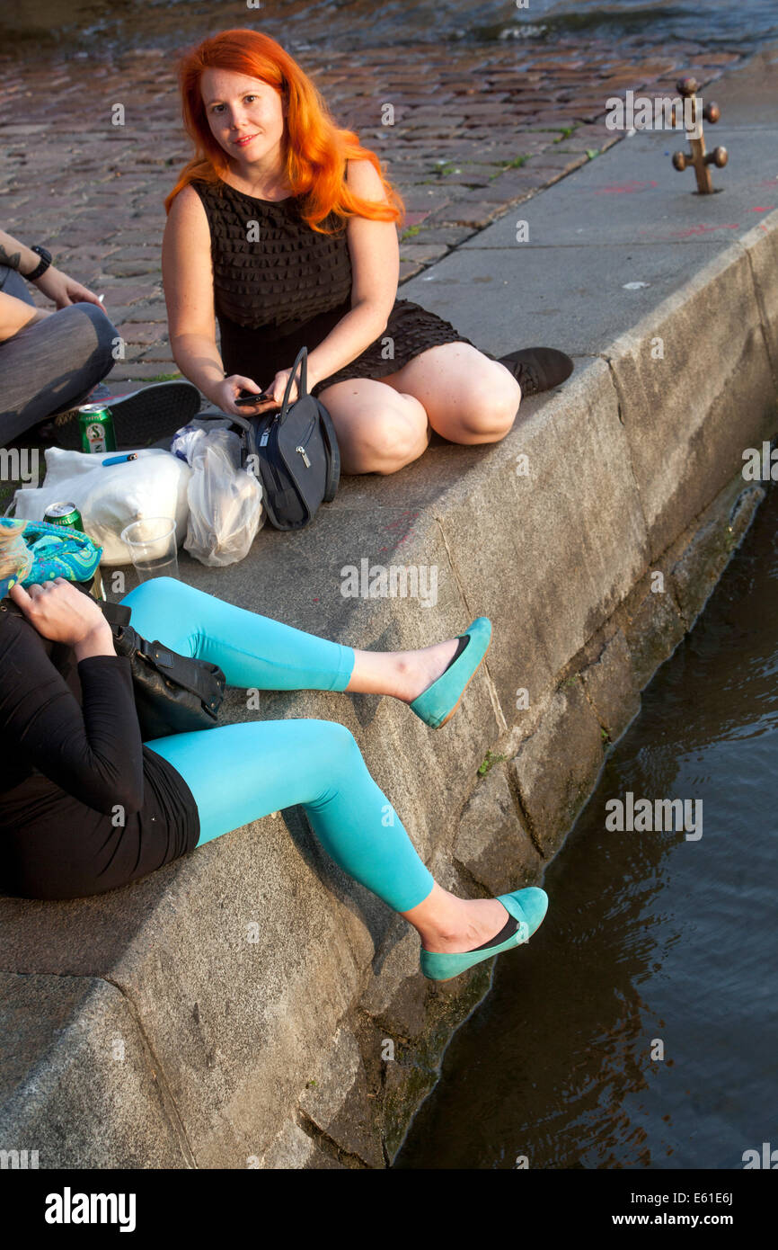 Naplavka promenade along vltava river hi-res stock photography and ...