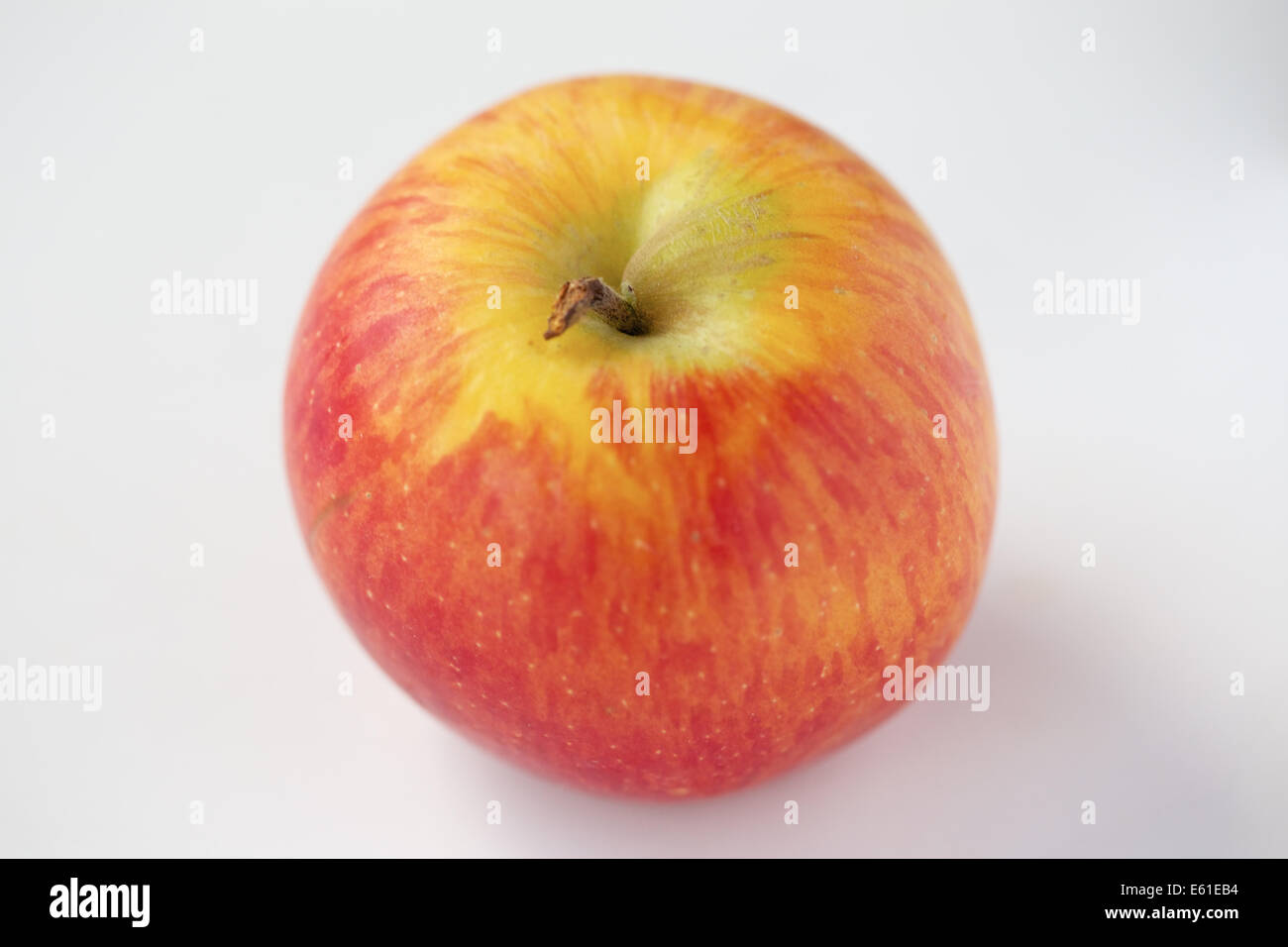 close-up of ripe red apple against a white background Stock Photo - Alamy