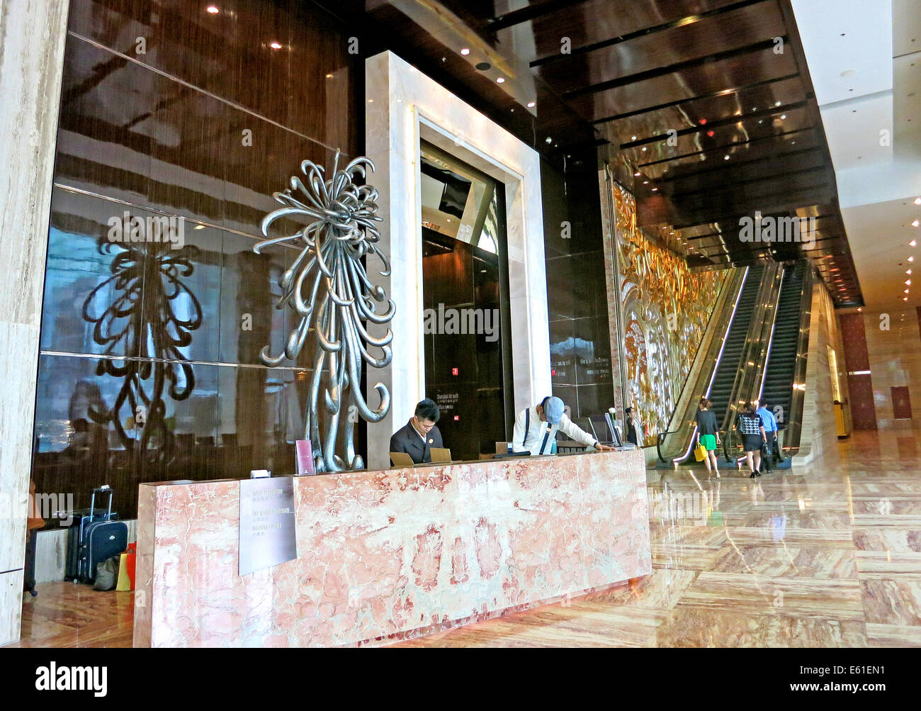 The Ritz Carlton Hotel High Resolution Stock Photography and Images - Alamy