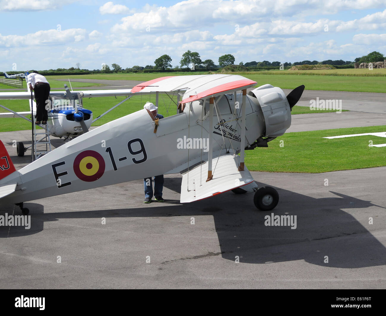 German airfield 1940 hi-res stock photography and images - Alamy