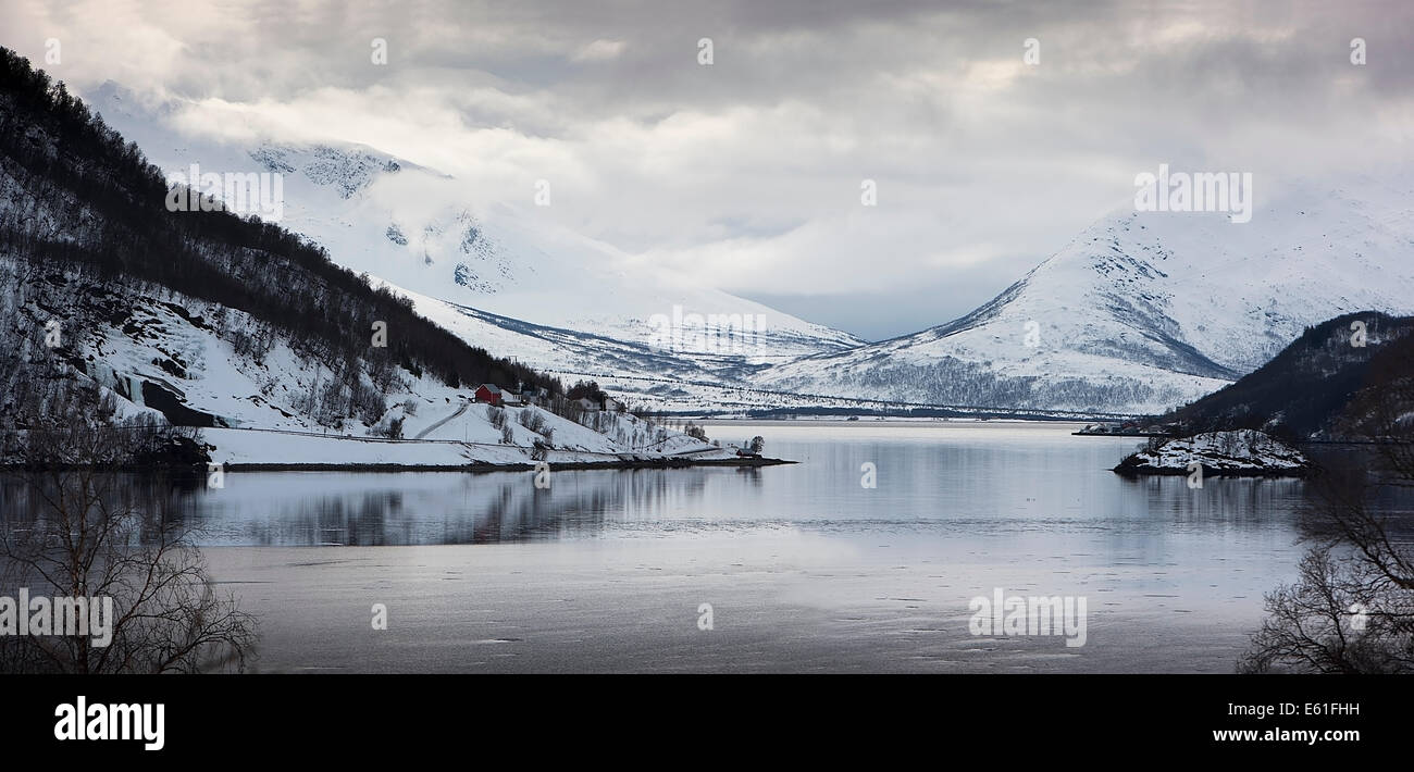 Norwegian snow covered mountains hi-res stock photography and images ...
